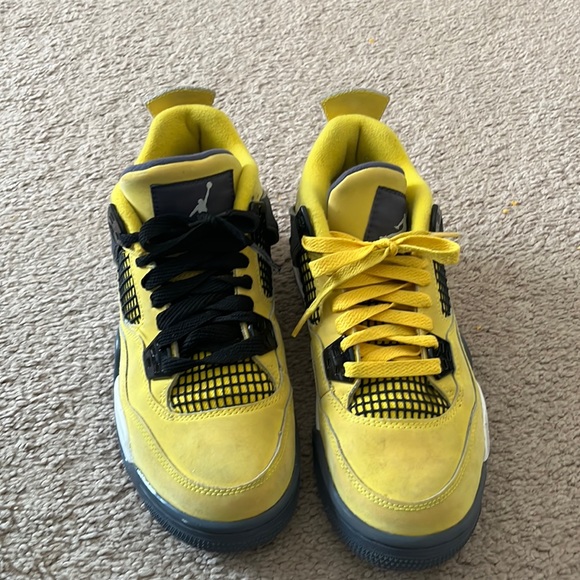 Nike | Shoes | Air Jordan Retro 4 Lightning Youth 5 | Poshmark